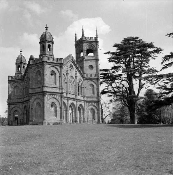 Photograph of the Gothic Temple in Stowe, Buckinghamshire‘, John Piper ...