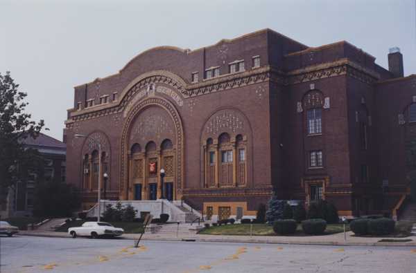 ‘St. Louis, Missouri, July 1972‘, Stephen Shore, 1972, printed 2005 | Tate