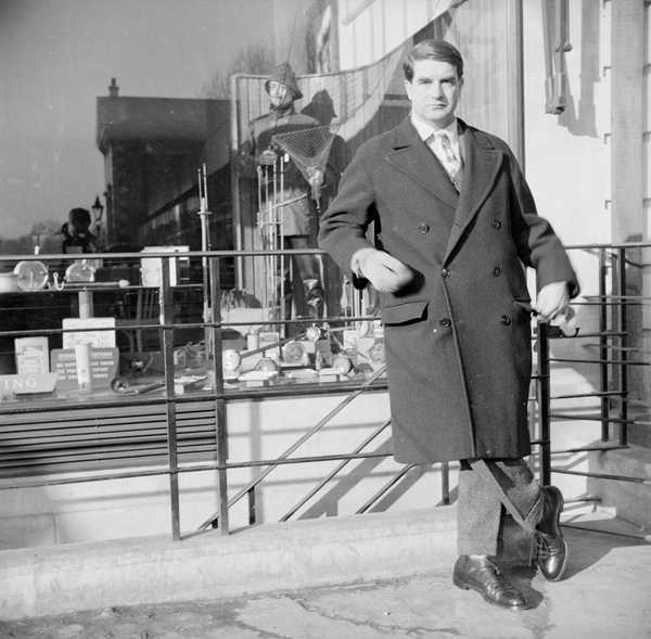 Photograph of an unidentified man in front of a shop‘, Nigel Henderson ...