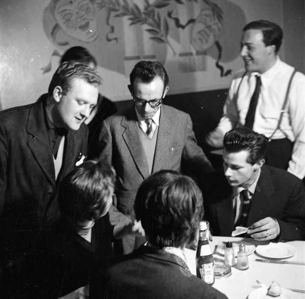Photograph of a group of jazz musicians including Ken Wray, Benny Green ...