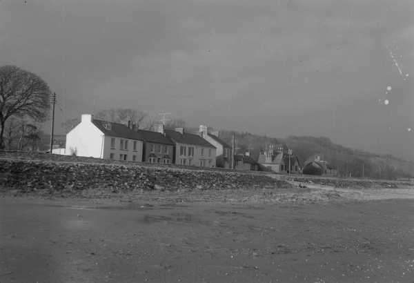 Photograph of Llansteffan beach in Carmarthenshire‘, John Piper, [c ...