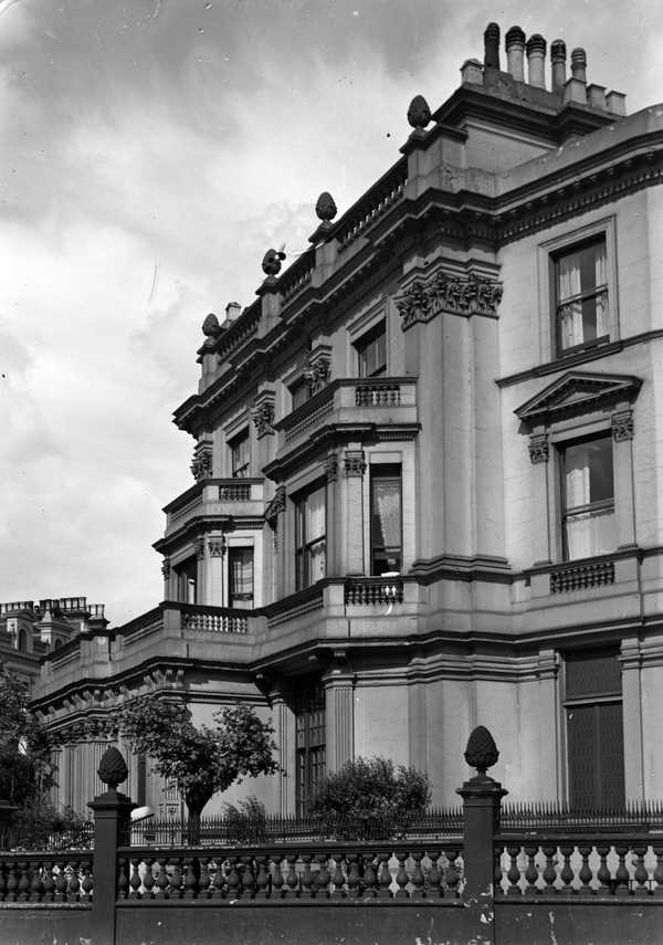 Photograph of a building possibly in London‘, John Piper, [c.1930s ...