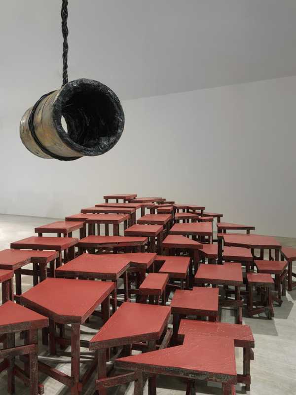 ‘untitled: brokenstage/hangingcontainer, 2012/2013‘, Dame Phyllida ...