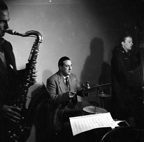 Photograph of Tony Crombie performing on drums‘, Nigel Henderson, [c ...