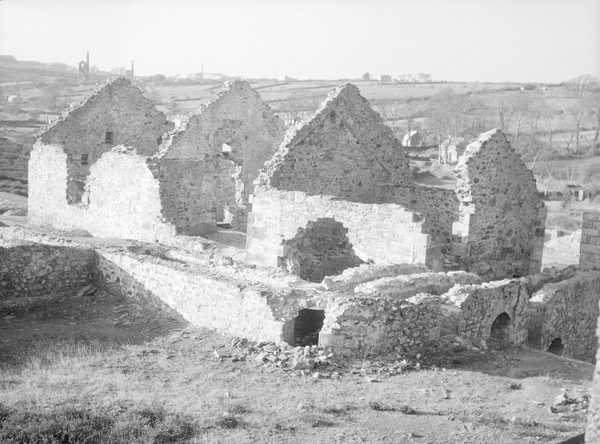 Photograph of a ruined building in Cornwall‘, John Piper, [c.1930s ...