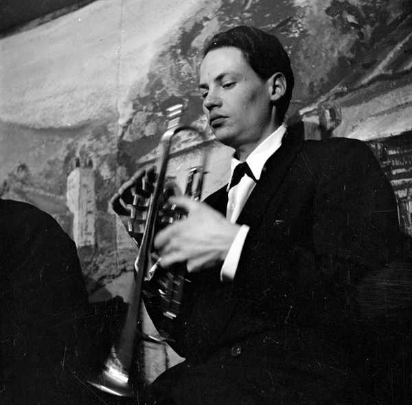 Photograph of a musician with a trumpet‘, Nigel Henderson, [c.1949–c ...