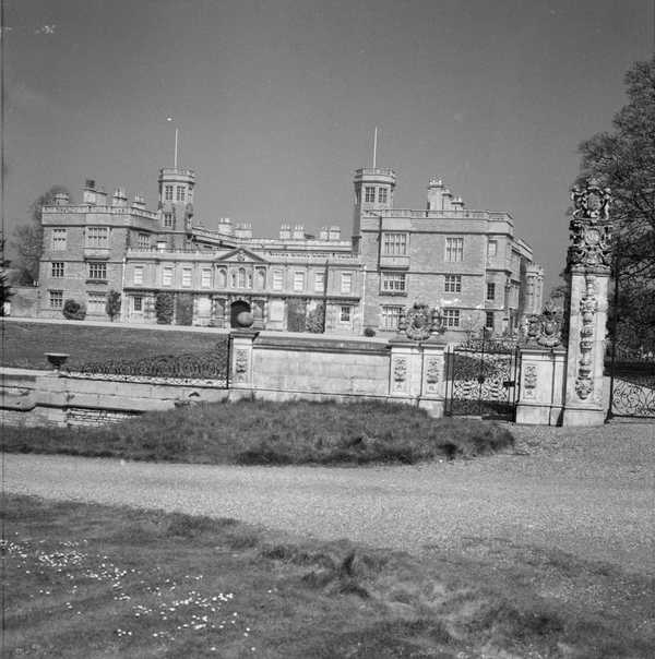 Photograph of Castle Ashby House in Northamptonshire‘, John Piper, [c ...