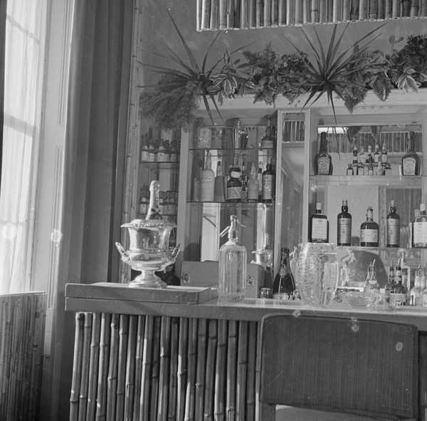 Photograph showing interior of the Colony Club‘, Nigel Henderson ...