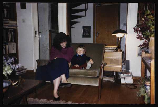 Photograph of Brian Fallon’s daughter sitting on a sofa with his ...