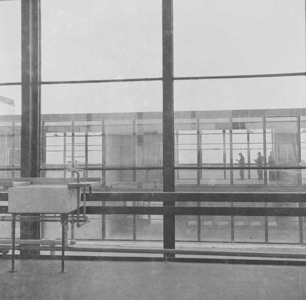 Photograph showing the interior of Hunstanton Secondary Modern School ...