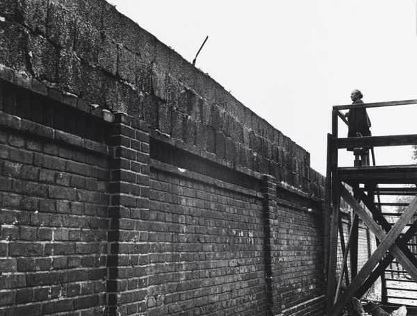 ‘Shunk-Kender ‘World Tour’ Series, Berlin‘, Harry Shunk, János Kender ...