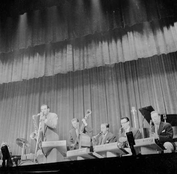 Photograph showing jazz musicians performing on stage‘, Nigel Henderson ...