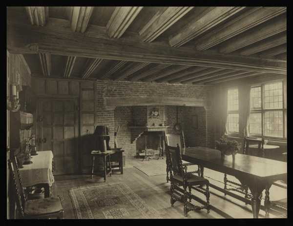 Photograph of the interior of Anna Beach’s house at Kiln Quay, Flushing ...