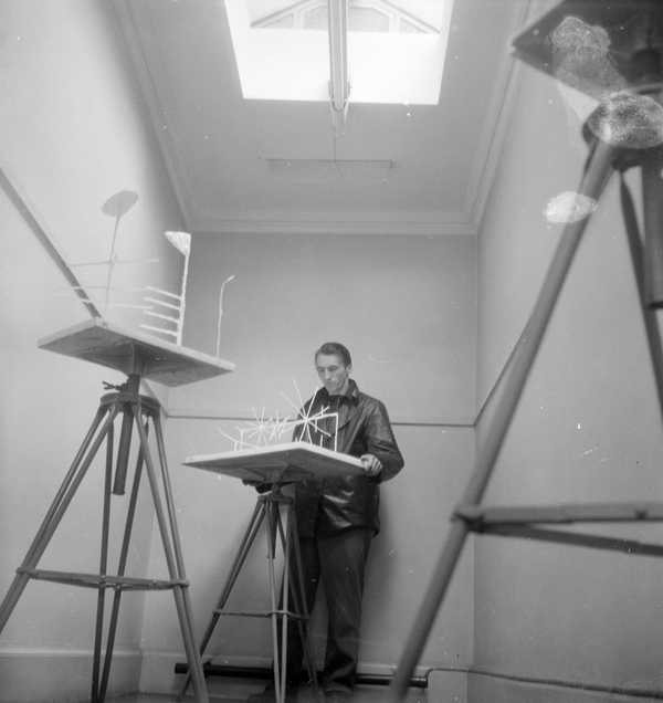 Photograph showing William Turnbull‘, Nigel Henderson, [c.1949–c.1956 ...