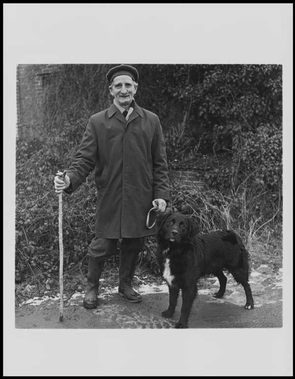 ‘Walking the Dog‘, Keith Arnatt, 1976–9 | Tate