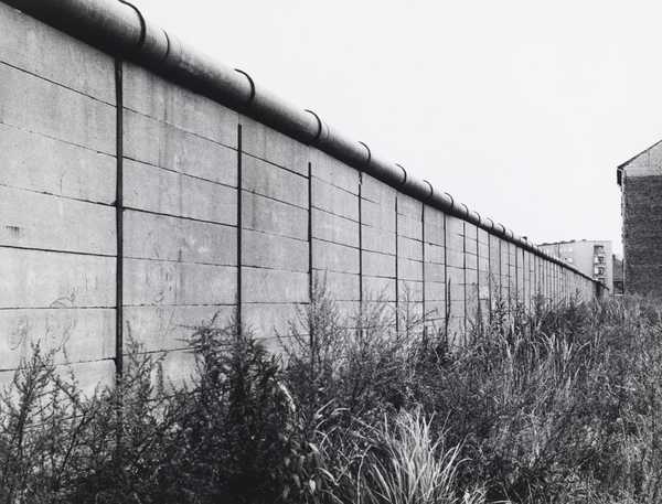 ‘Shunk-Kender ‘World Tour’ Series, Berlin‘, Harry Shunk, János Kender ...