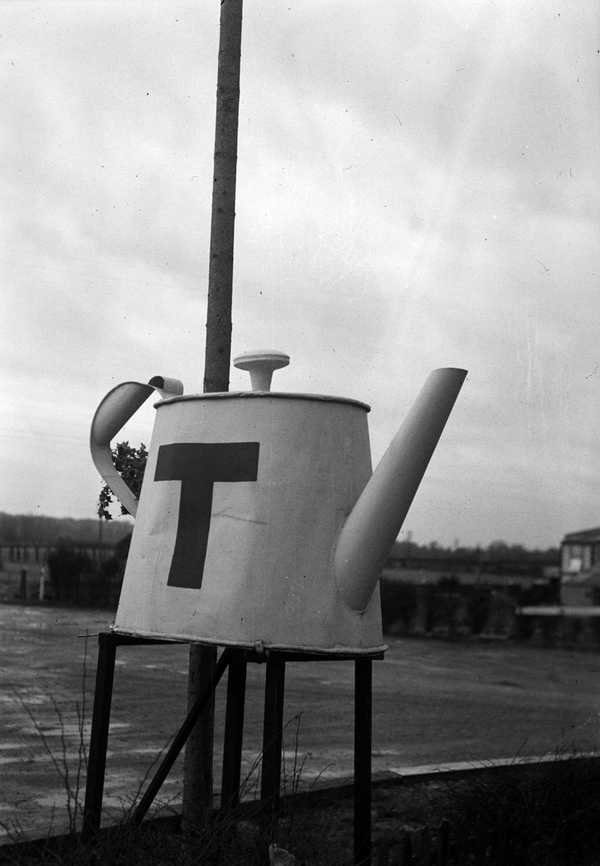 Photograph of a tea pot sign, near Beenham, Berkshire‘, John Piper, [c ...
