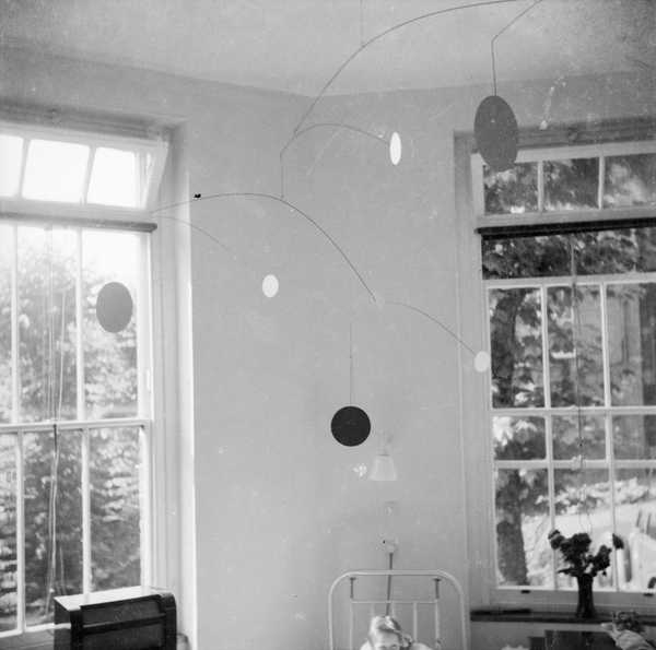 Photograph showing a hanging mobile by Kenneth Martin in a Whittington ...