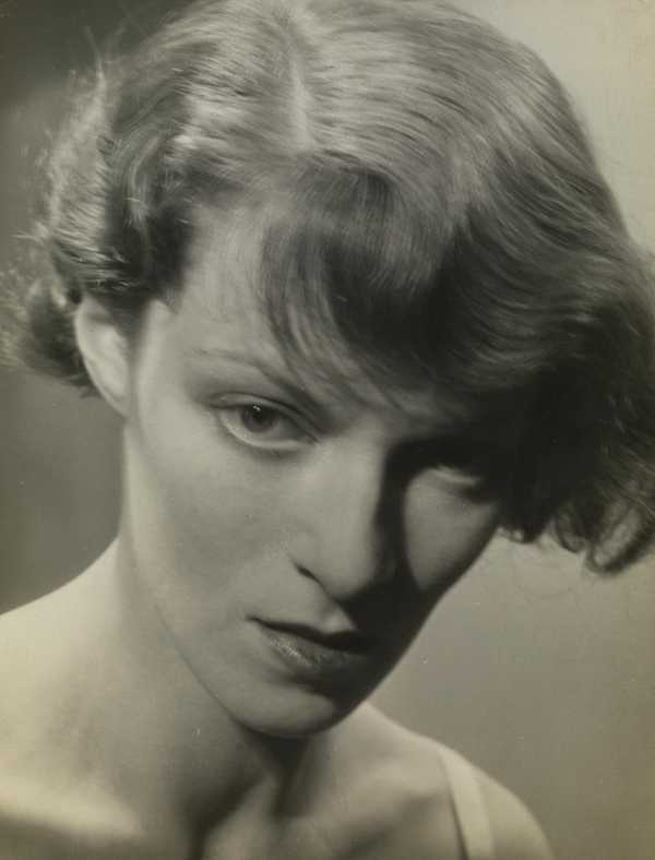 Photographs of Beatrix Lehmann‘, Barbara Ker-Seymer‘, Barbara Ker ...