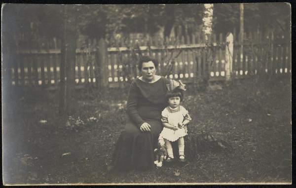 Jacques Lipchitz’s mother Rahil Lipchitz and niece Ira Kon‘, Unknown ...