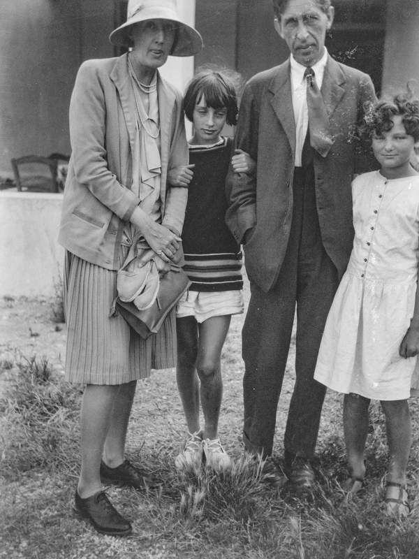 Black and white negative of Angelica Bell holding Virginia Woolf and ...