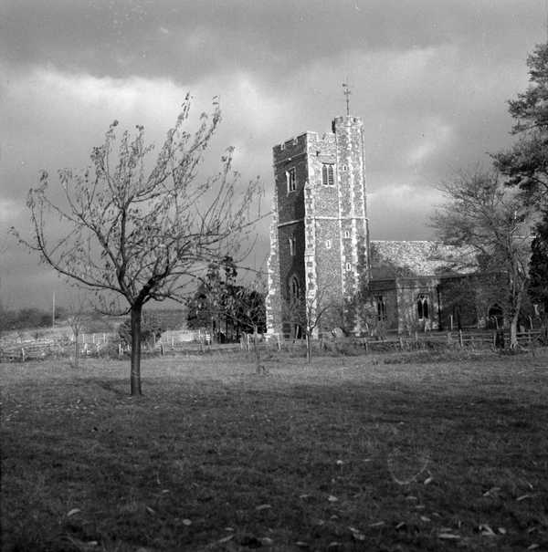 Photograph of St Nicholas’ Church, Rodmersham, Sittingbourne, Kent ...