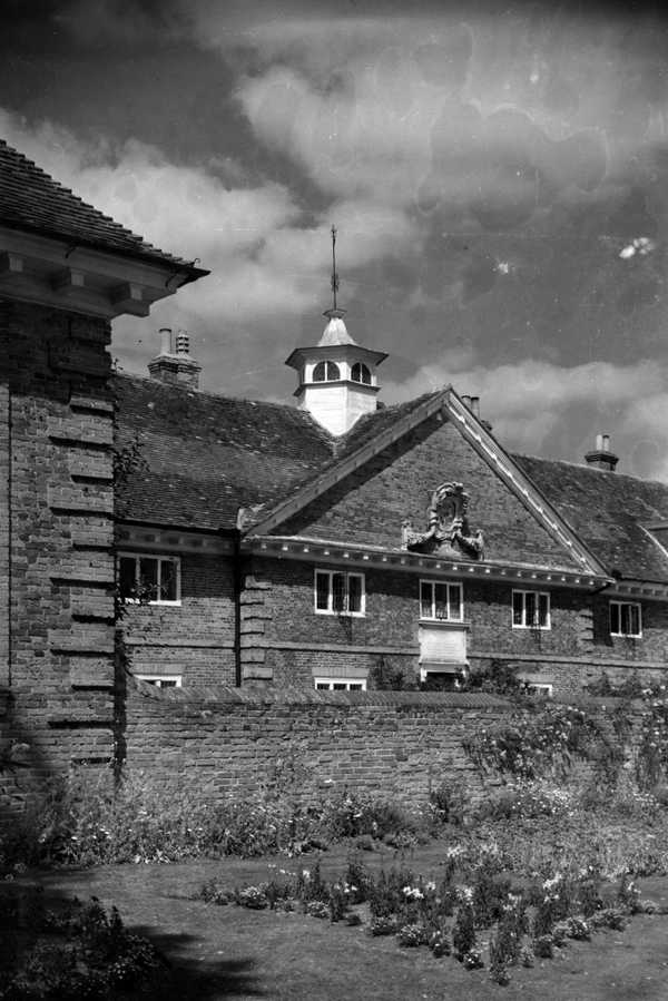 Photograph of Lucas Hospital almshouses in Wokingham, Berkshire‘, John ...