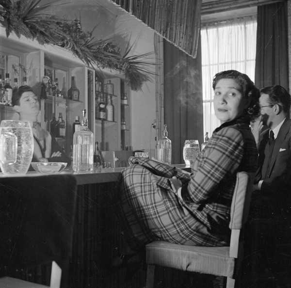 Photograph of Isabel Lambert (Rawsthorne) at the Colony Club‘, Nigel ...