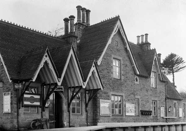 Photograph of Bucknell Railway Station, Shropshire‘, John Piper, [c ...