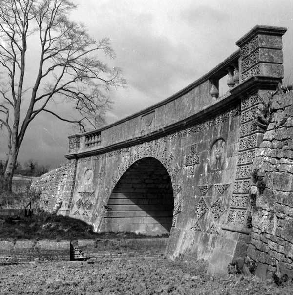 Photograph of Ladies Bridge in Wilcot, Wiltshire‘, John Piper, [c.1930s ...