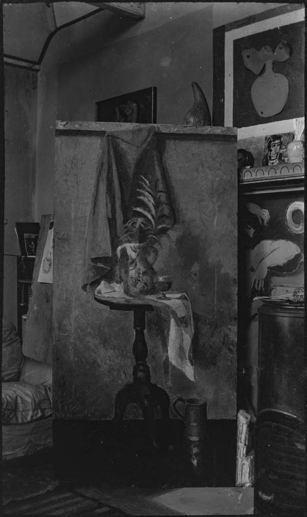 Black and white negative of Clive Bell, Desmond MacCarthy, Marjorie ...