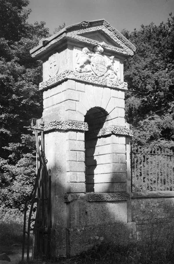 Photograph of a gate pier in Stowe, Buckinghamshire‘, John Piper, [c ...