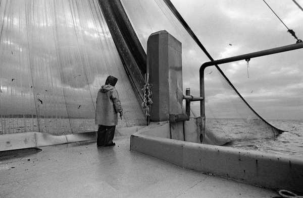 ‘Adler, Russia‘, Vanessa Winship, 2002–6 | Tate