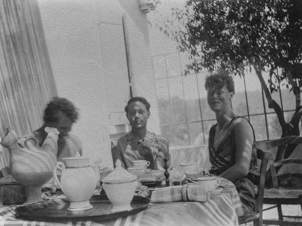 Black and white negative of Quentin Bell, Duncan Grant and Julian Bell ...