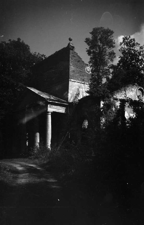 Photograph of a building, possibly in Berkshire‘, John Piper, [c.1930s ...