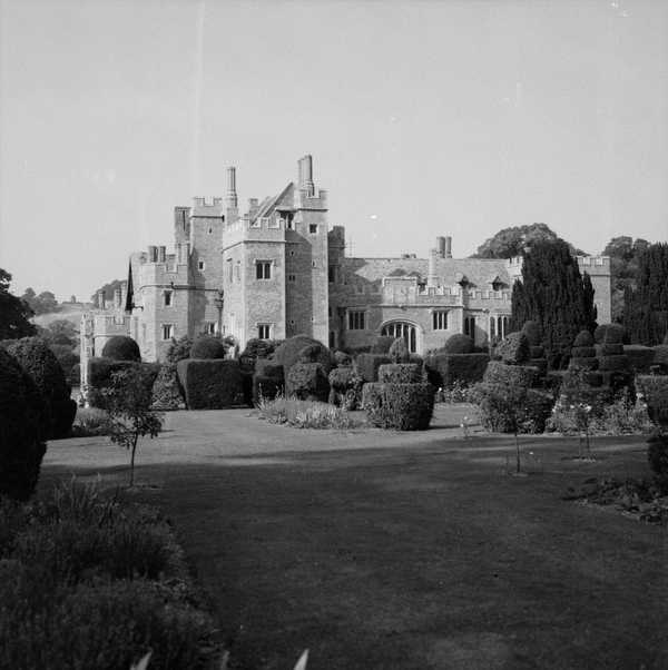 Photograph of Compton Wynyates in Warwickshire‘, John Piper, [c.1930s ...