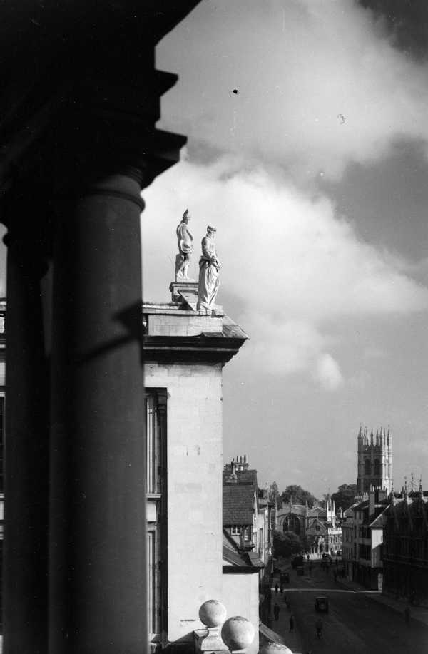 Photograph of The Queen’s College in Oxford‘, John Piper, [c.1930s ...