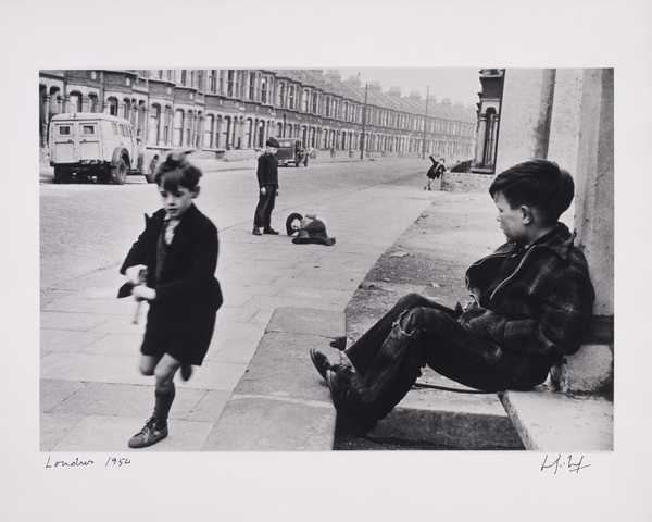 ‘London‘, Marc Riboud, 1954, later print | Tate