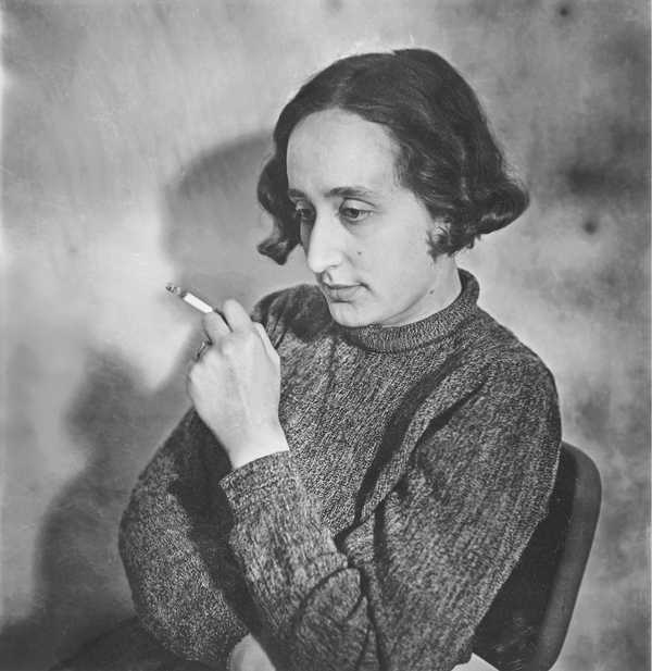 Edith Tudor-Hart: My Great-Aunt, the Spy – Tate Etc | Tate