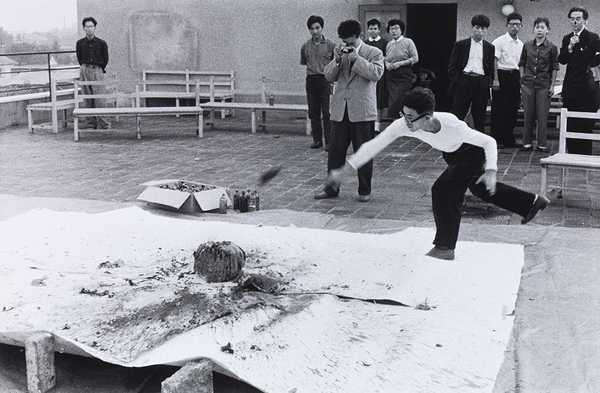 The Tate Etc. Guide to... Gutai – Tate Etc | Tate